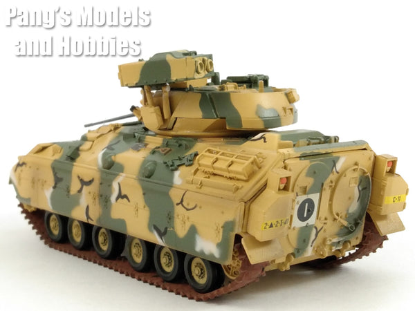 M2 Bradley Infantry Fighting Vehicle 1/72 Scale Plastic Model by Easy ...