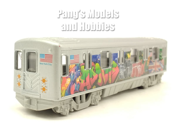 7 Inch New York City Subway Train - Latinos Graffiti - 1/128 Scale Die ...