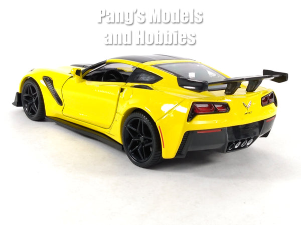 2019 Chevrolet Corvette C7 ZR1 - YELLOW - 1/24 Diecast Metal Model by ...