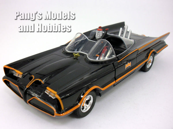 Batman 1960s (1966 - 1968) TV Series/Movie Batmobile 1/24 Scale Model ...