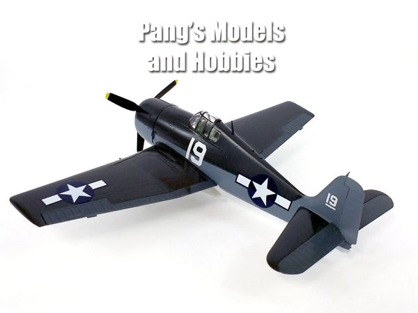 Grumman F6F Hellcat VF-6 USS Intrepid 1944 1/72 Scale Assembled and Pa ...